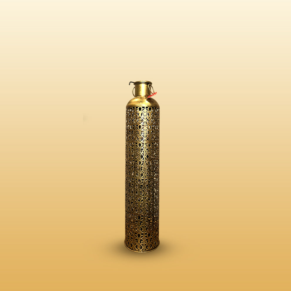 A Set of 4 Diya T-light pillar stands – Soshoku