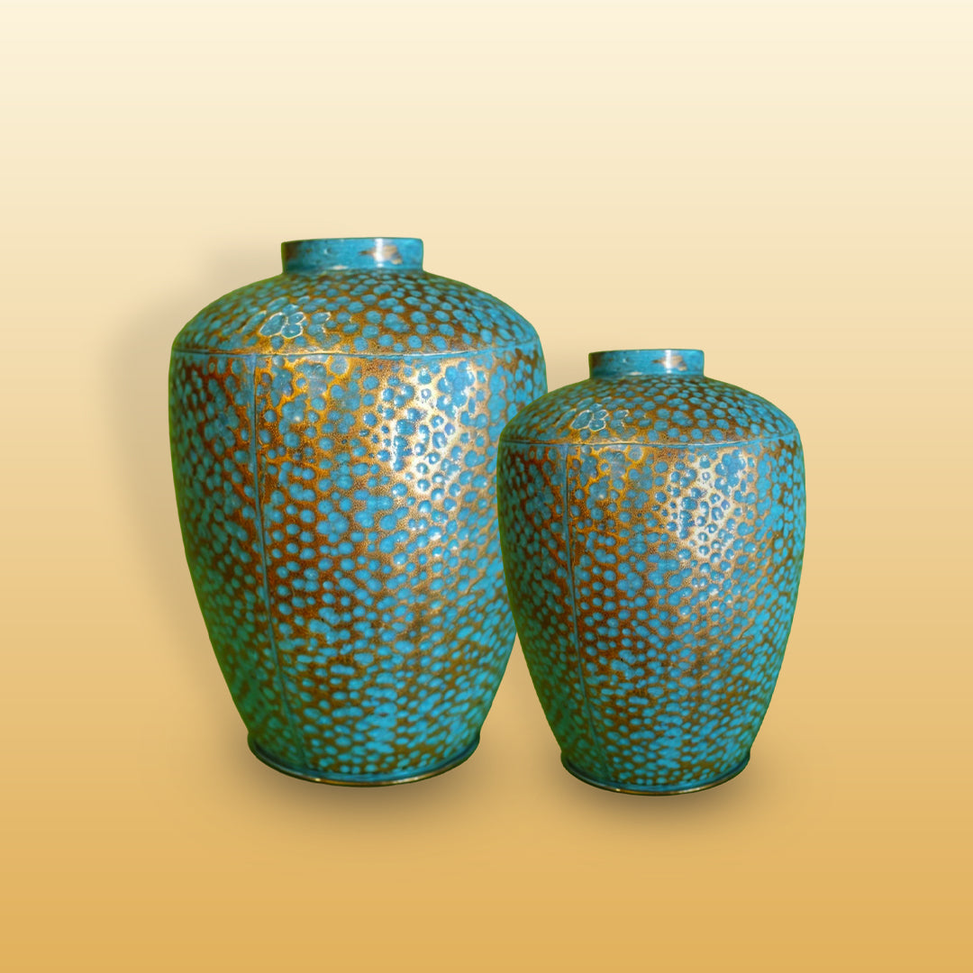 The set of 2 Iron V-Shape Matka with Decorative Coating – Soshoku